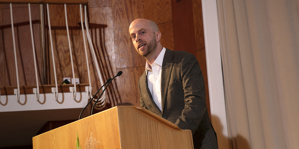 Nostalgia saa ihmiset äänestämään ja kuluttamaan, ja siksi sitä pitäisi ...